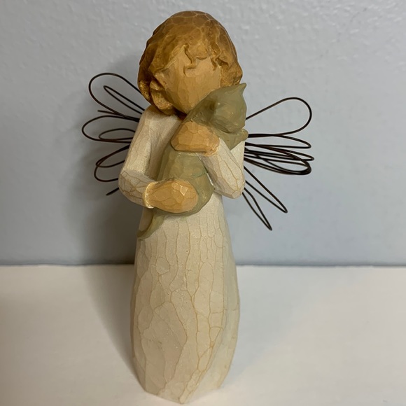 Willow Tree | Art | Willow Tree Angel With Affection | Poshmark